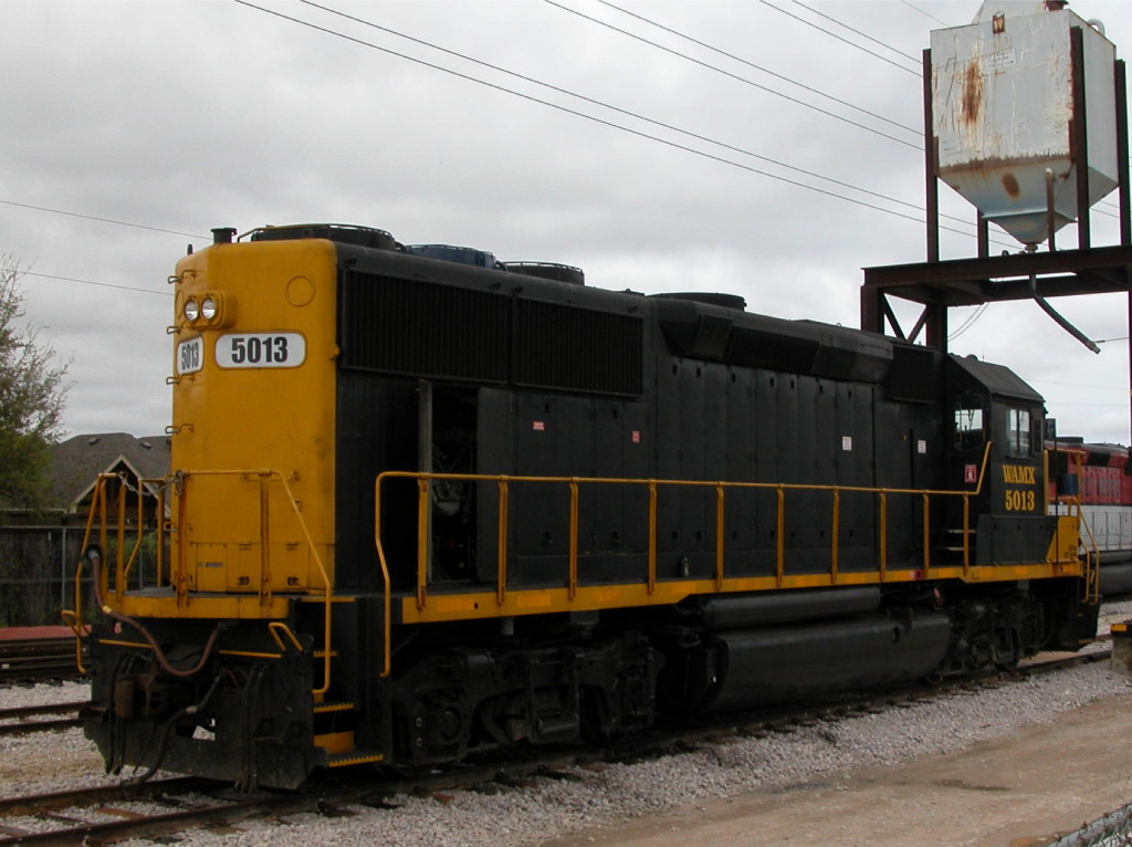 WAMX 5013 20Mar2012 In CapMetro's Abbot Yard